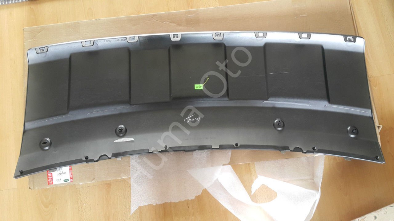 Range rover ön çeki kapağı kapak lr077157