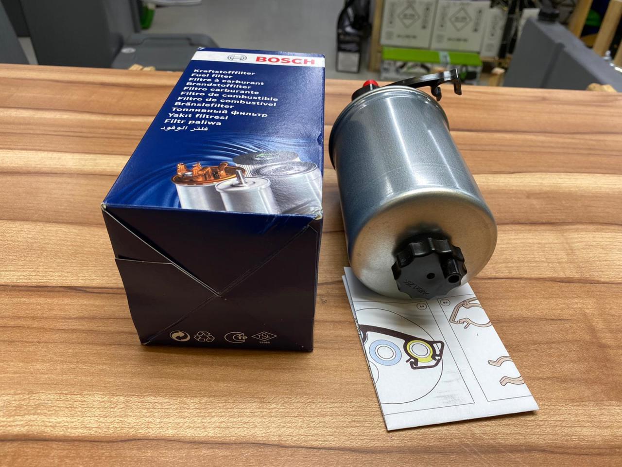 Lr010075 mazot filtresi bosch 2.7 range rover sport discovery 3